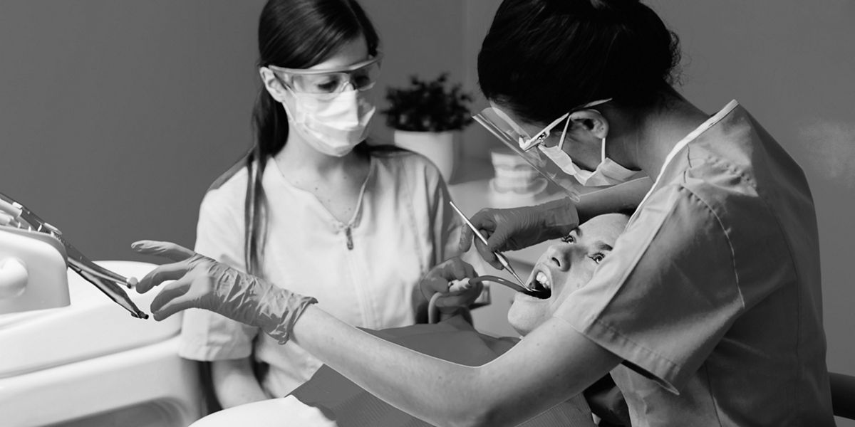 Straumann Group - Implantology