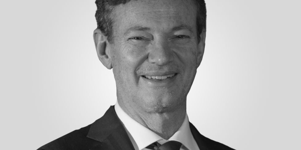 Campus Live Webinar: Patient-centric full arch treatment with immediate ...